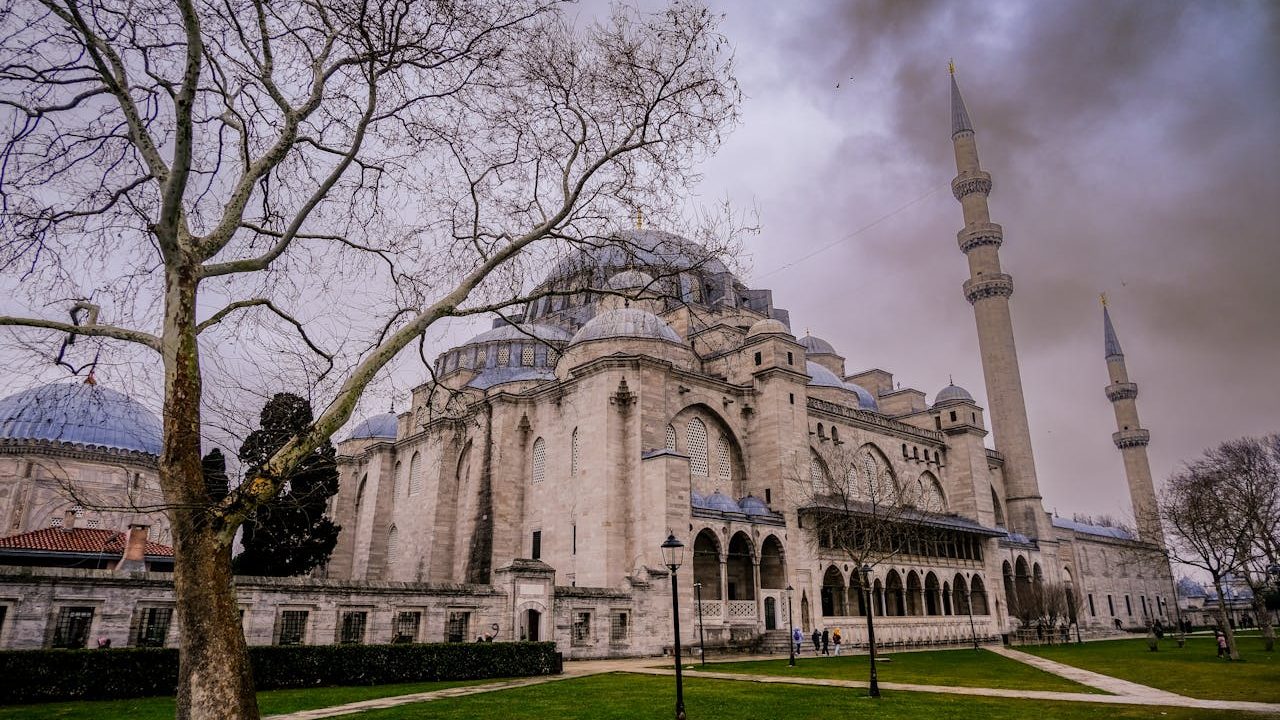Istanbul Travel Guide For Muslim Travelers | The Muslim Traveler